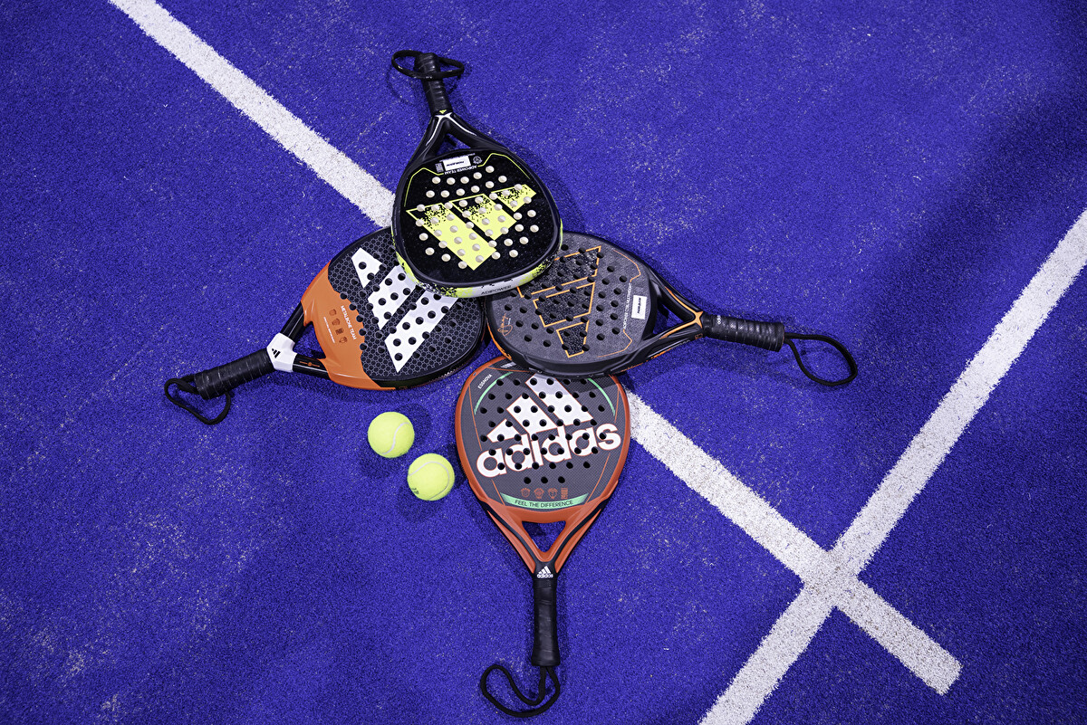 WAT IS PADEL? - Punto Padel